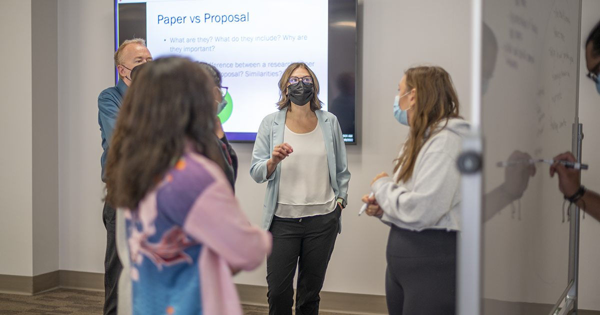 Hands-on learning - Rapport - Western University